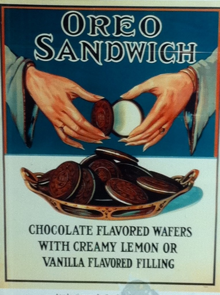 How You Eat Your Oreo Says Something About You - Eat Out Eat Well